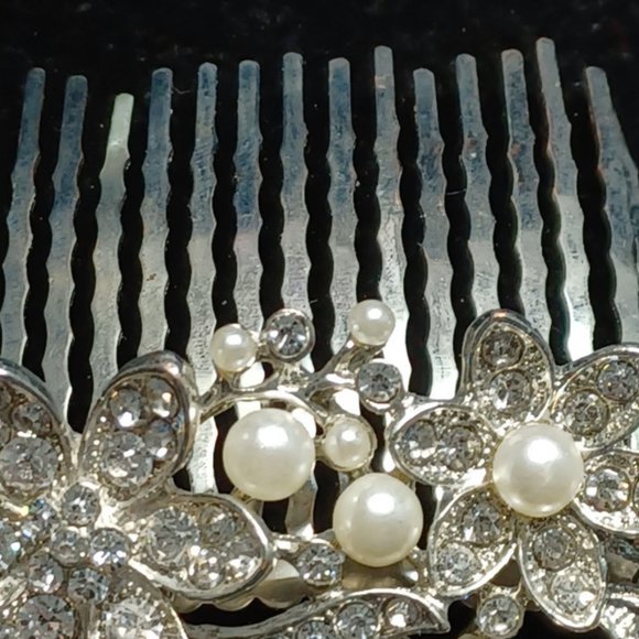 Unbranded | Hair | Vtg 8s Silver Tone Wedding Or Fashion Hair Comb ...